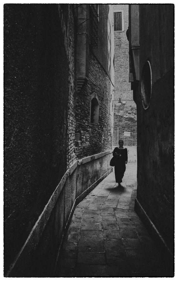 Ando Fuchs – Contributing Member – The Analogue Street | Collective